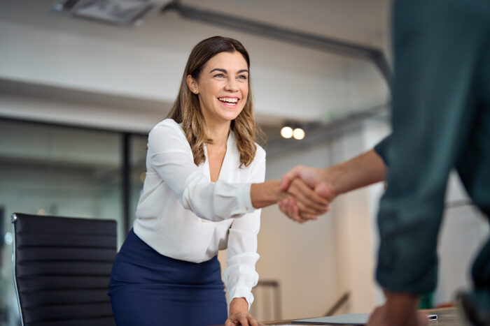 How to Identify & Cultivate the Essential Qualities of a Good Salesperson